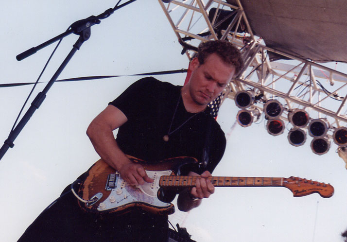 Bryce Janey | Rockbook.hu